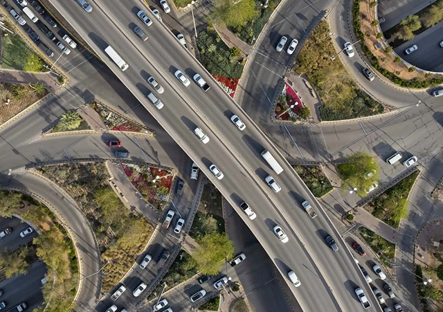 Riyadh awards $3.5bn road development contracts